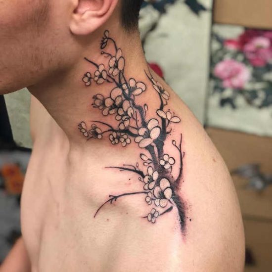 Kersenbloesem tattoo: betekenis en 25x tattoo-inspiratie