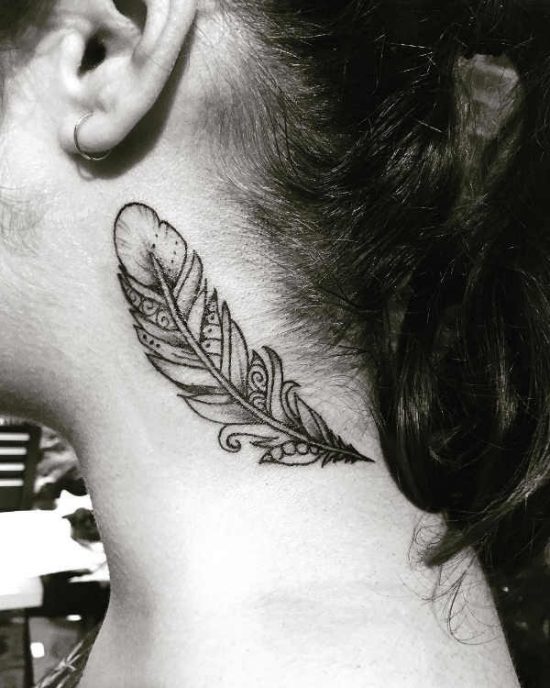 Nek tattoos: 150x tattoo-inspiratie