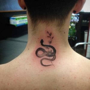 Nek tattoos: 150x tattoo-inspiratie