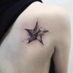 Ster tattoo: betekenissen en 100 tattoo ideeën